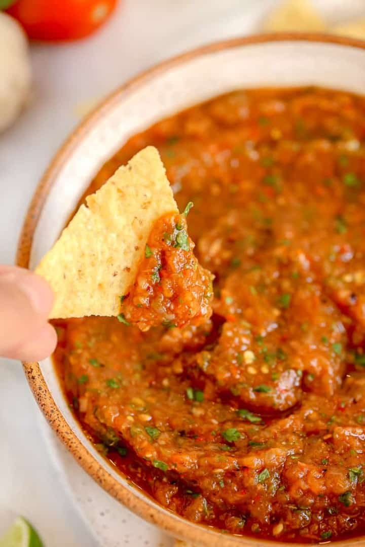 Oven Roasted Salsa - Girl With The Iron Cast